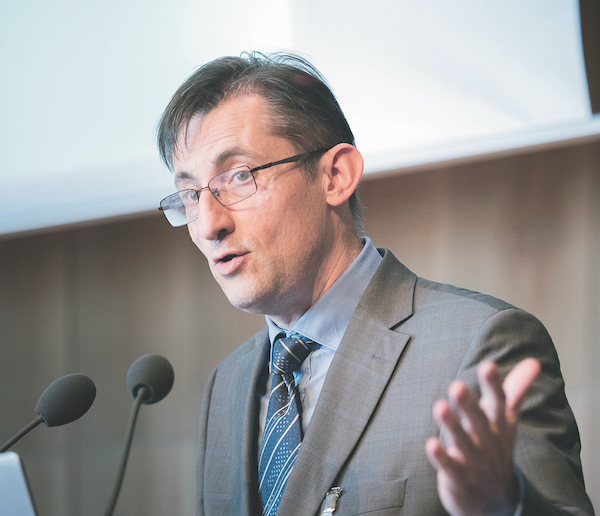 Gestion active de la “Convention Collective des menuiseries, charpentes ...