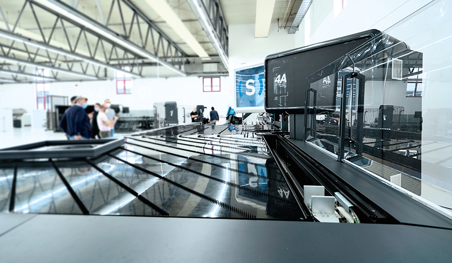 elumatec ouvre un nouvel infocenter - Verre & protections.com