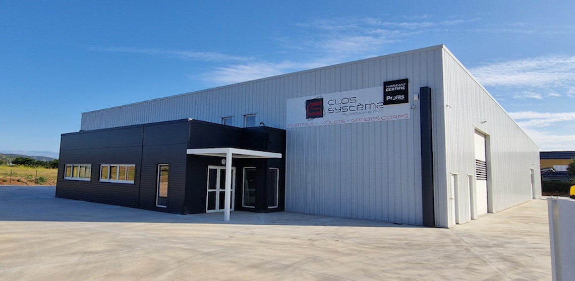 Nouvelle usine de production et nouveaux équipements industriels pour ...